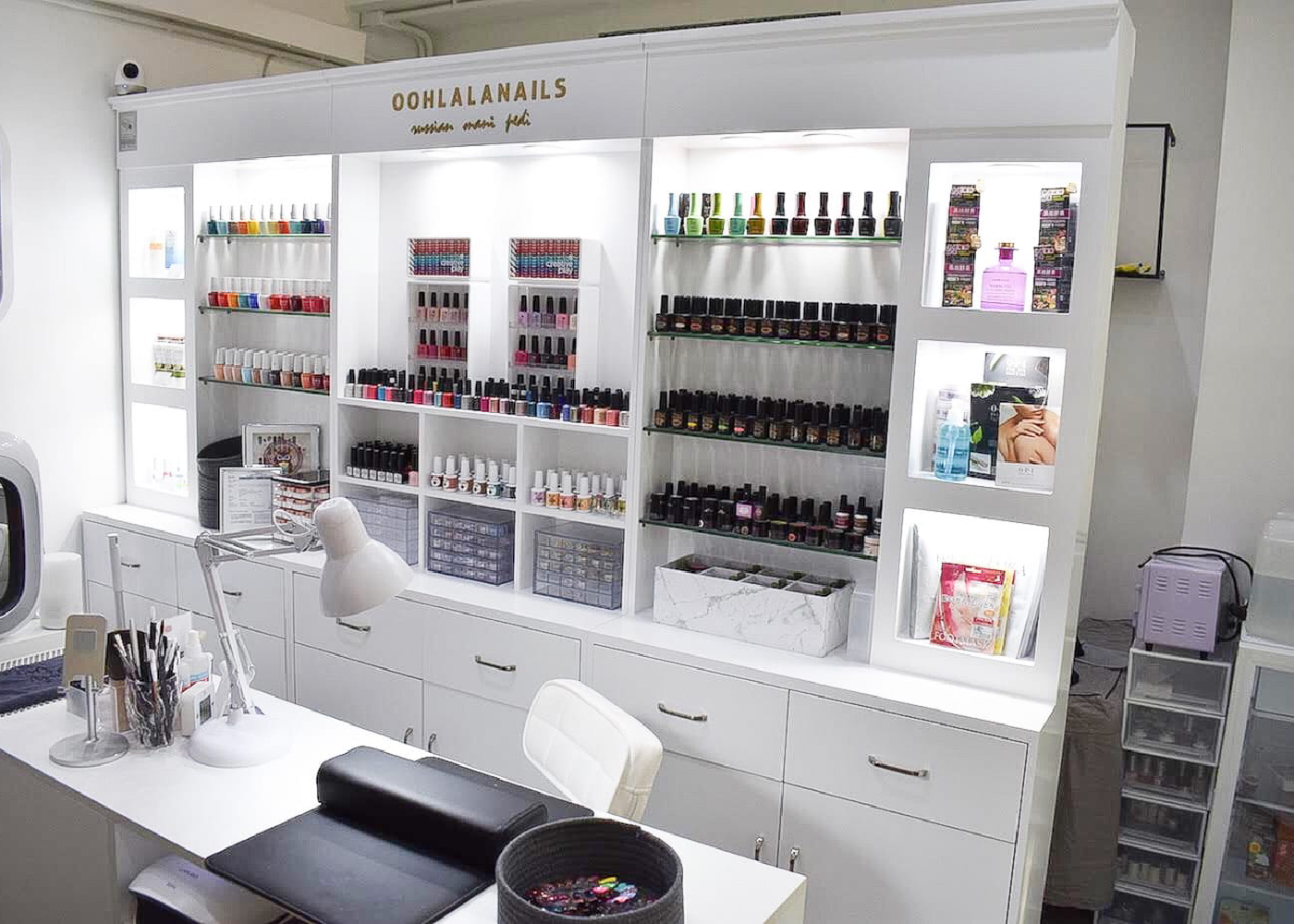 We tried a Russian manicure at Ooh La La Nails | Honeycombers